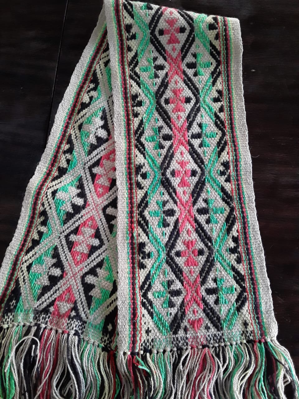 Camino de Mesa Tejido al Telar Mapuche : Catálogo