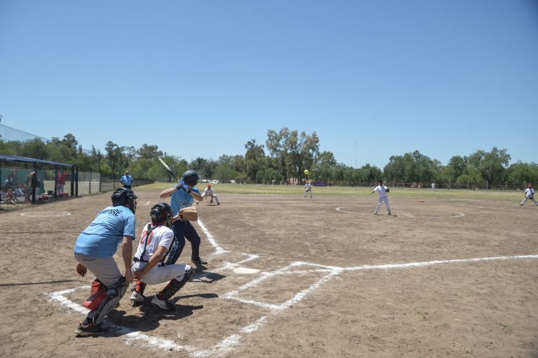 25-11-2018 Deportes – Inauguración cancha de Softbol con la pre ...