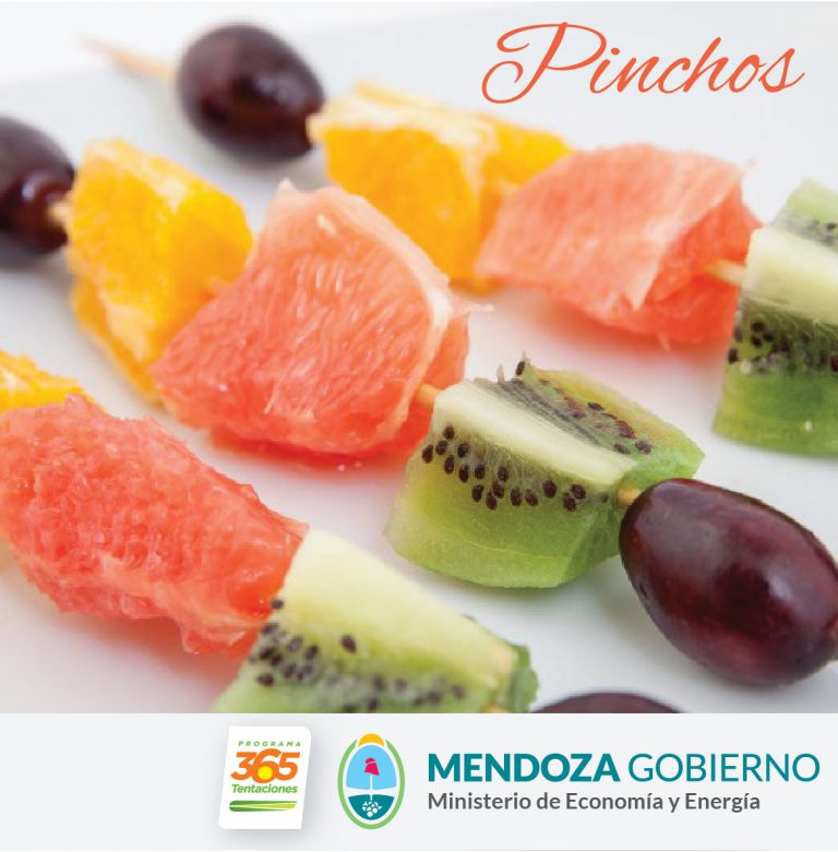 Pinchos de frutas, una buena opción para consumir en verano : Prensa ...