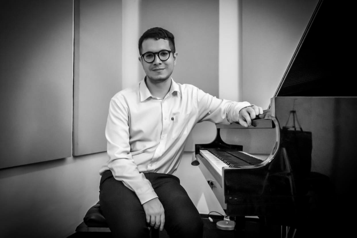 Cinco pianistas y un concierto : Prensa Gobierno de Mendoza