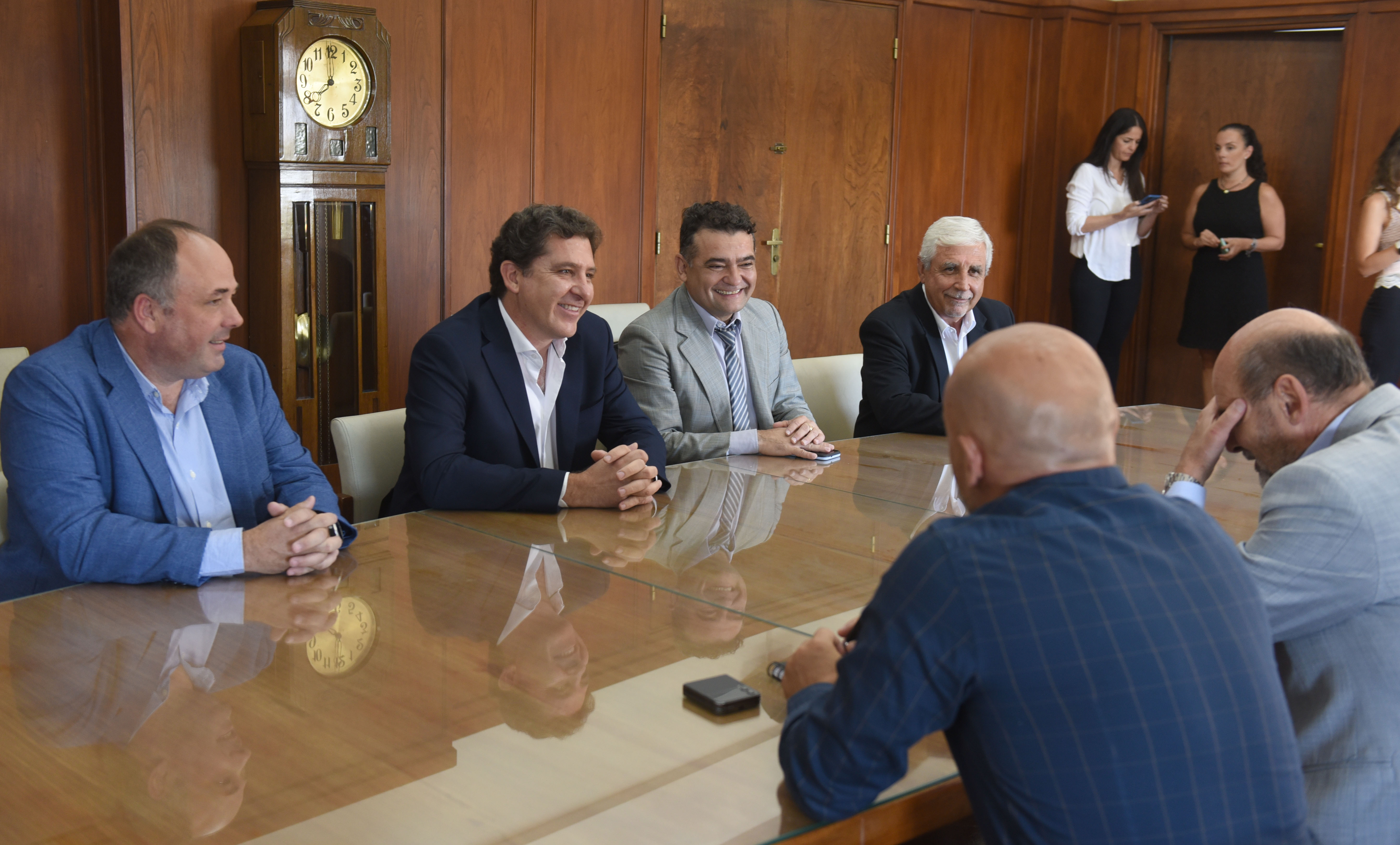 Pauta diversificadora: Mendoza y San Juan acordaron destinar 17% de la ... Pauta diversificadora: Mendoza y San Juan acordaron destinar 17% de la ...